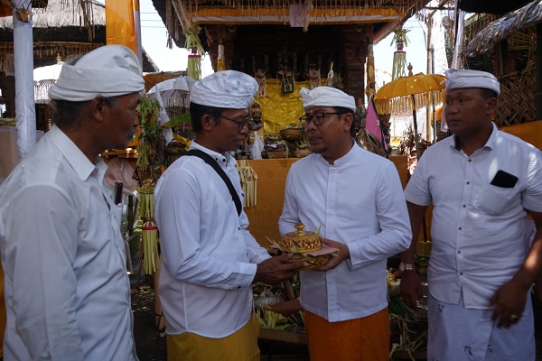 Wakil Wali Kota Kadek Agus Arya Wibawa Hadiri Upacara Mecaru Rsi Gana ...